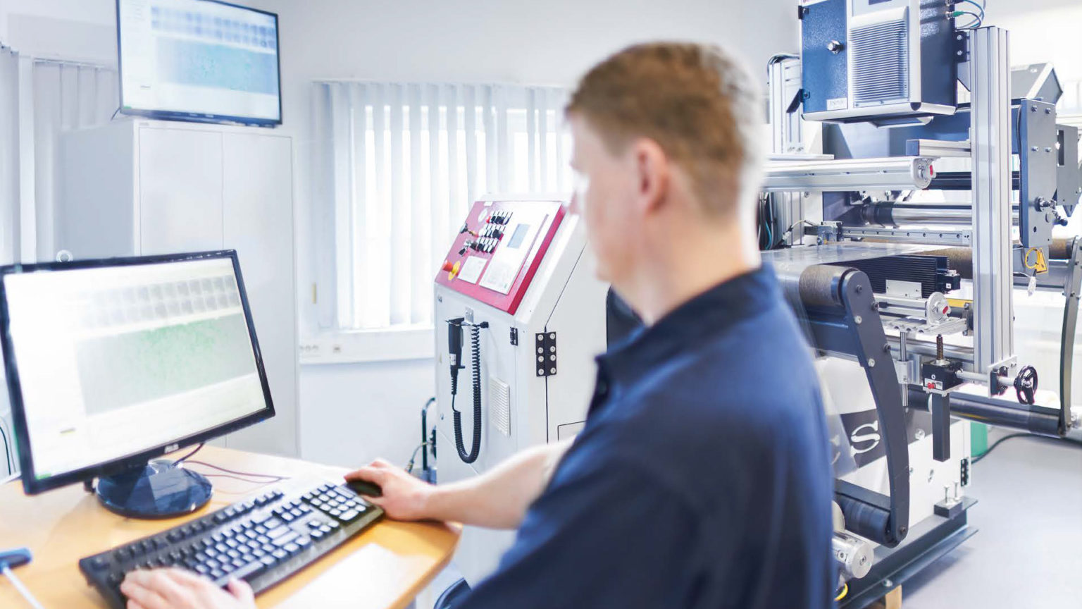 Training Centre - OCS Optical Control Systems GmbH